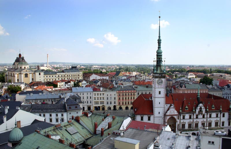 City Hall Picture. Image: 2962615