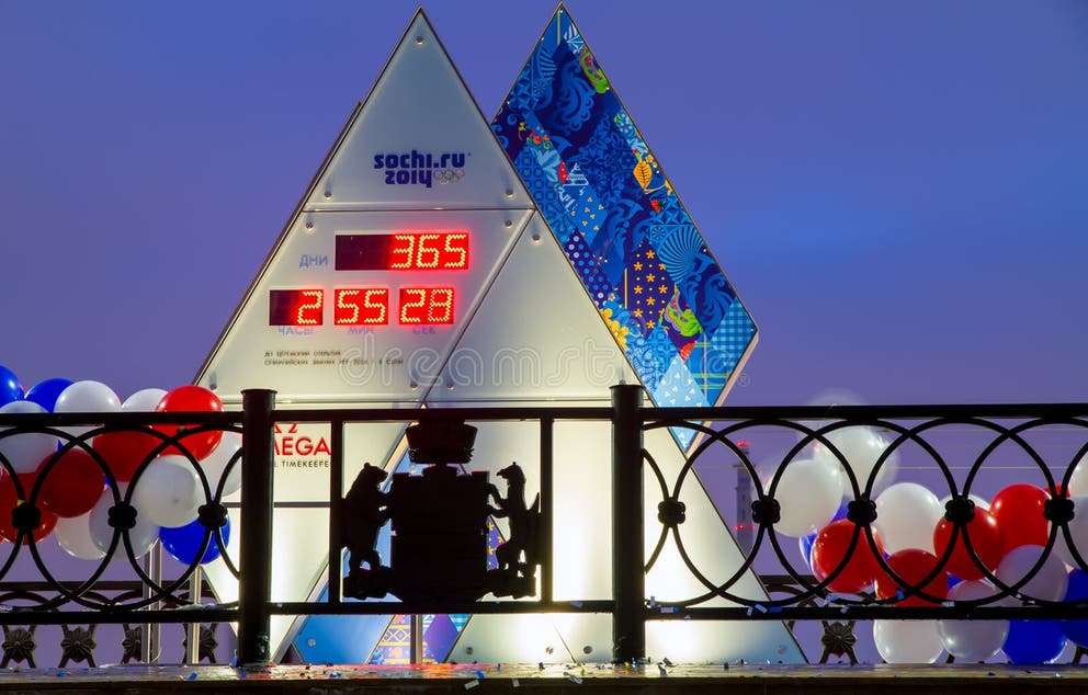 Olympic clock editorial image. Image of fence, hours - 29090505