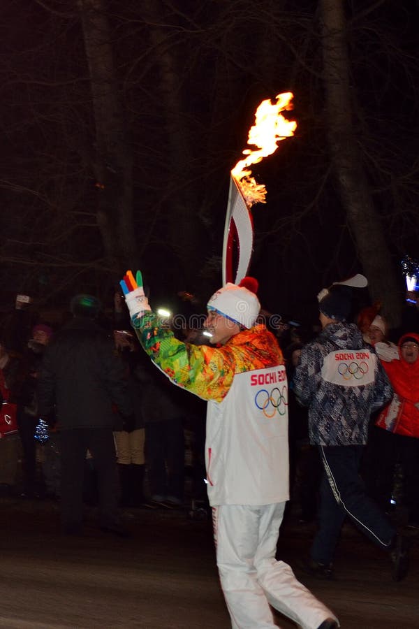 Olympic flame in Tomsk editorial photography. Image of winter - 35728412