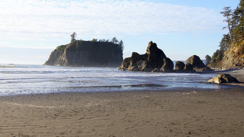 OLYMPIC NATIONAL PARK, USA, 03th OCTOBER 2014 - Ruby Beach Near Seattle ...