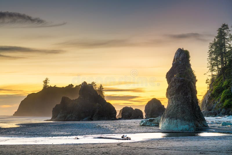 Olympic National Park, Washington, USA at Ruby Beach Stock Photo ...