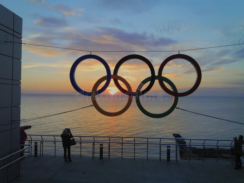 Olympische Ringe redaktionelles stockfoto. Bild von olympisch - 50083133