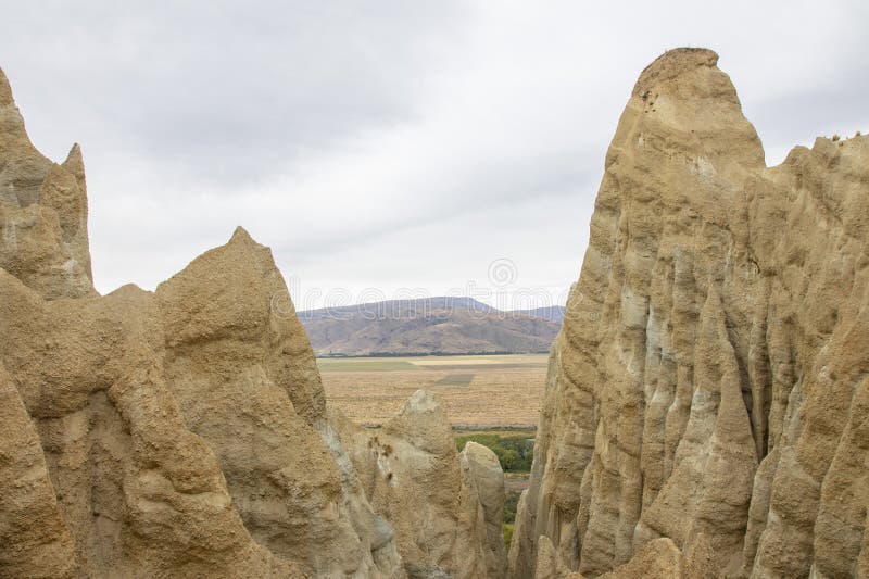 Omarama Clay Cliffs at Waitaki Stock Image - Image of scenic, formation ...