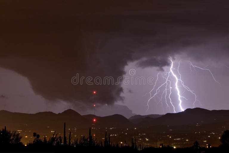 5,303 Severe Weather Cloud Stock Photos - Free & Royalty-Free Stock ...