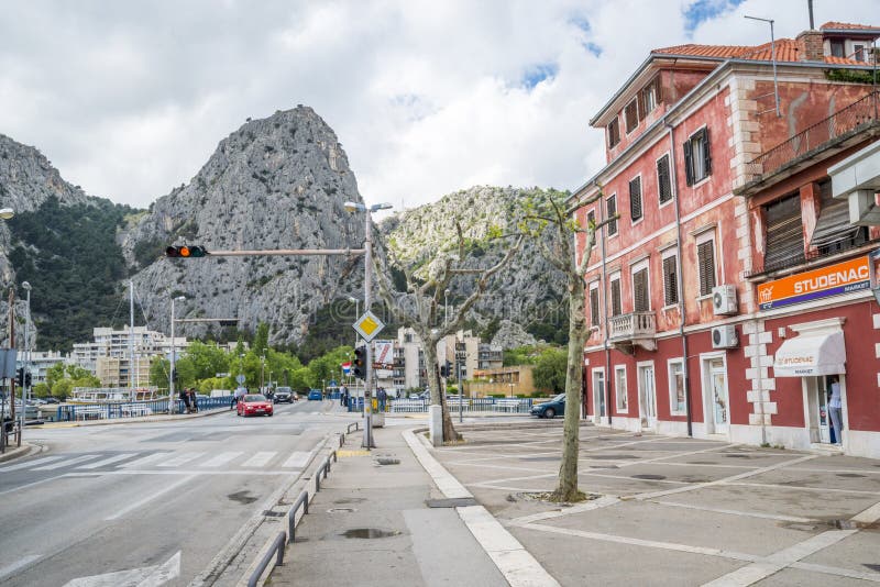 Omis town, Croatia editorial stock image. Image of dalmatian - 91866374