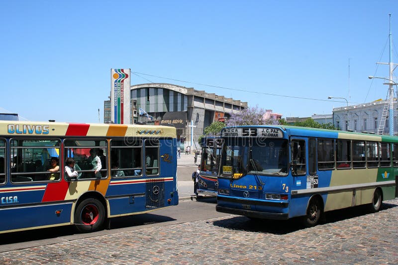 Omnibuses foto de archivo editorial. Imagen de aires - 28727703