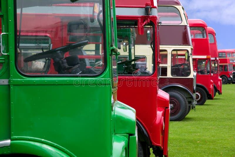 Omnibuses Viejos De Londres Imagen de archivo - Imagen de inglés, época ...