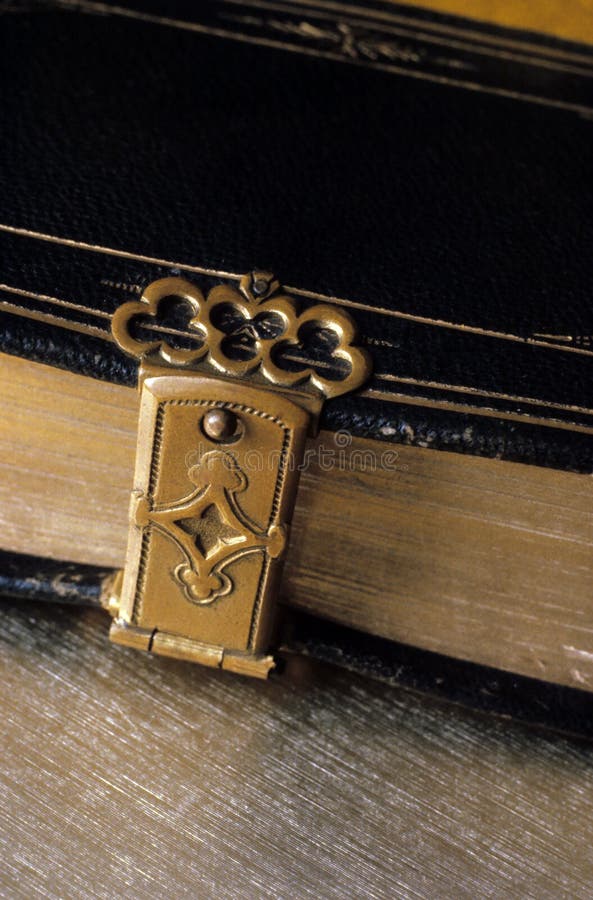 Onder Slot stock afbeelding. Image of katholiek, heilig - 5023845