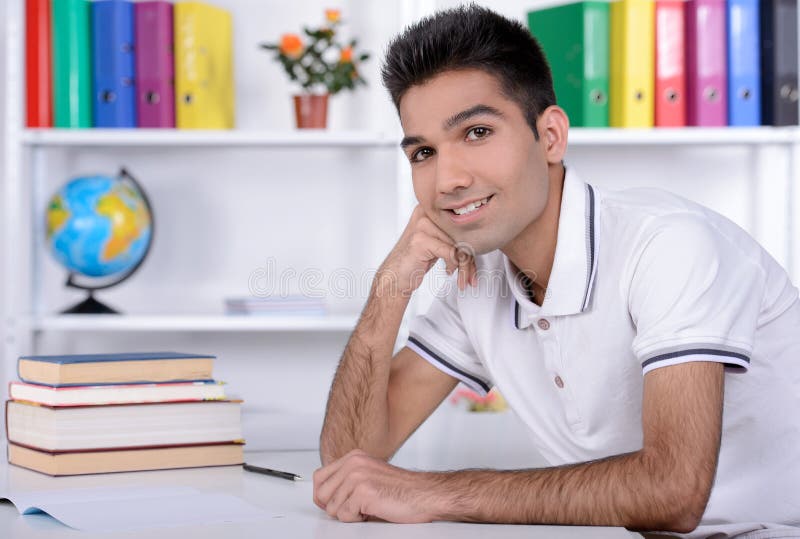 Onderwijs stock afbeelding. Image of positief, onderwijs - 41800319