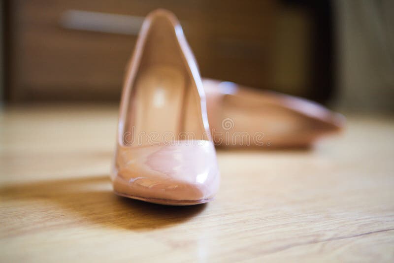 One Hour before the Wedding Stock Photo - Image of ivory, shopping ...