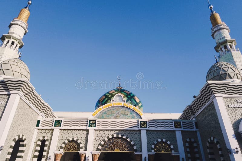 The Big Mosque is a Place of Worship for Muslims Stock Photo - Image of ...