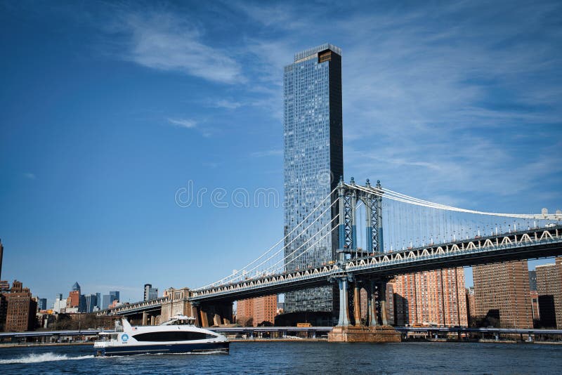 One Manhattan Square Skyscraper and River Stock Image - Image of ...