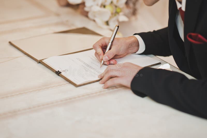 Signing an Important Document Stock Image - Image of contract, lawyer ...