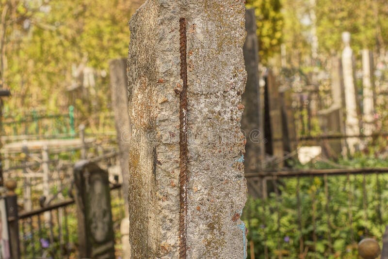 587 Rusty Concrete Wall Rebar Stock Photos - Free & Royalty-Free Stock ...