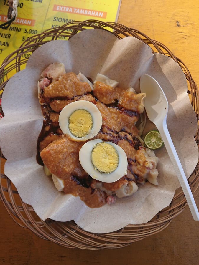 One Portion of Siomay with Extra Peanut Sauce and Eggs Stock Photo ...