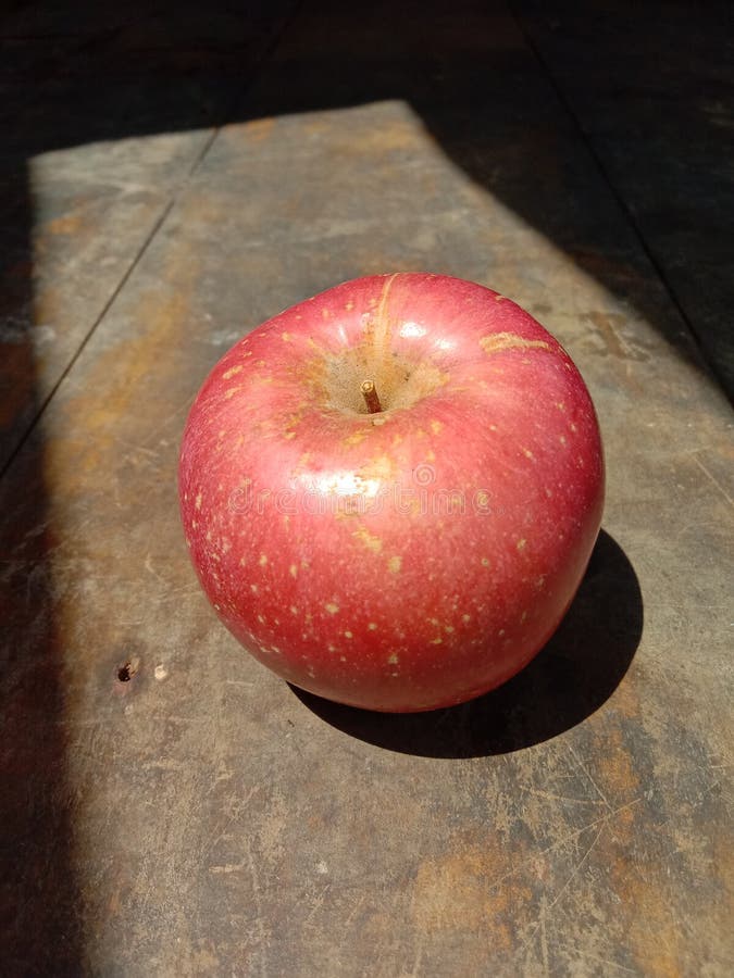One Red Apple on the Table Taken from the Front Stock Photo - Image of ...