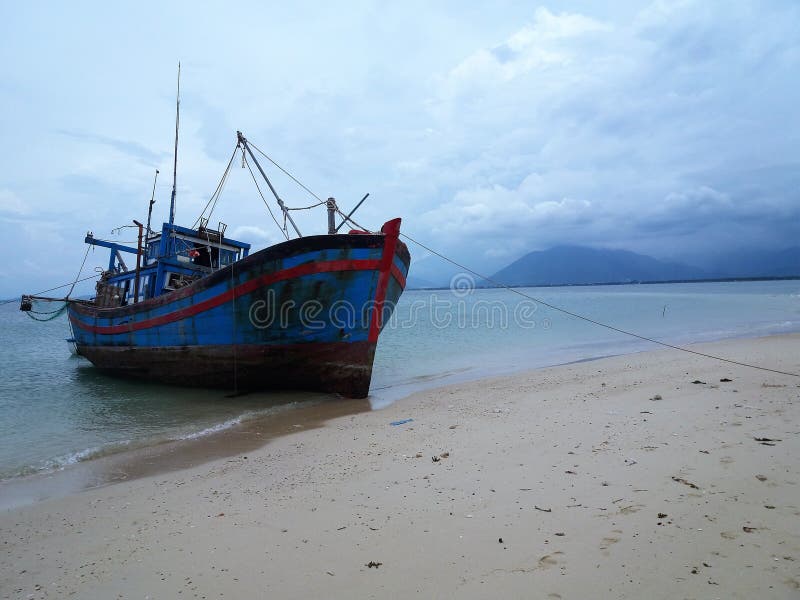 Only one ship in beach stock photo. Image of corner - 107819004