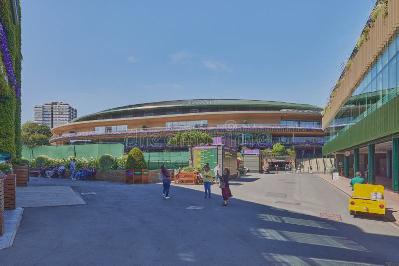 Visiting Wimbledon courts editorial photo. Image of travel - 283499576