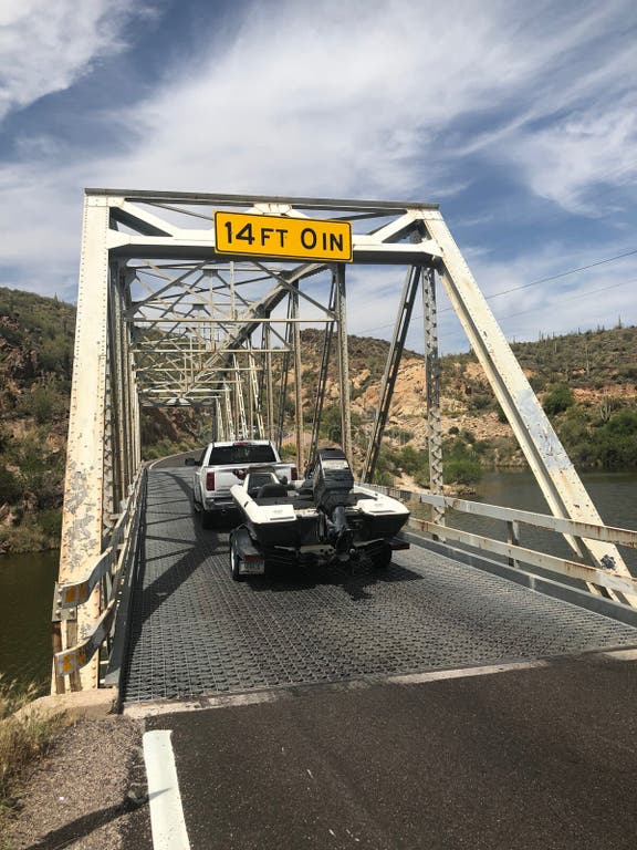 One way bridge. editorial image. Image of outdoors, transportation ...