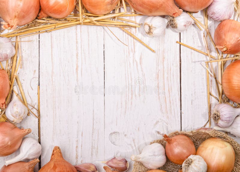 Garlic. Background .Frame. stock image. Image of kitchen - 55855005