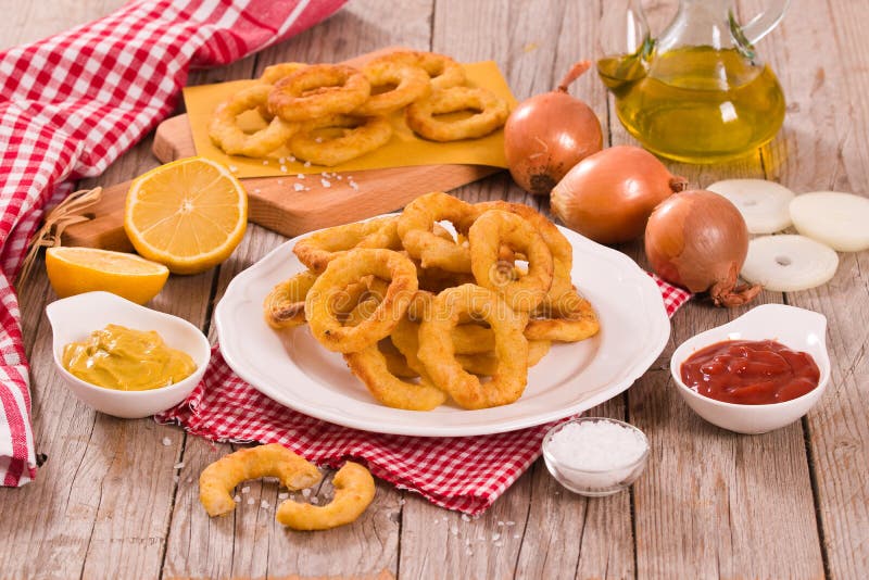 Onion rings. stock image. Image of lunch, antipasto - 141126727