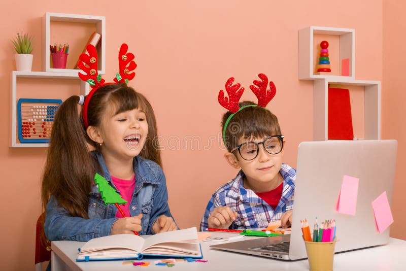 476 Online Classes Kids Stock Photos - Free & Royalty-Free Stock Photos ...