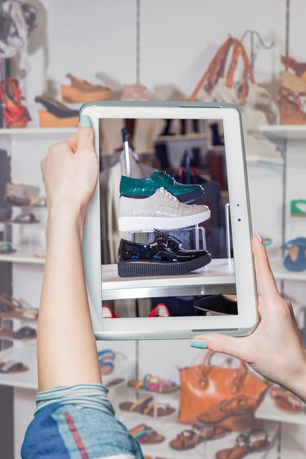 Online Shoe Store, Online Sale Stock Image - Image of manicure, elegant ...