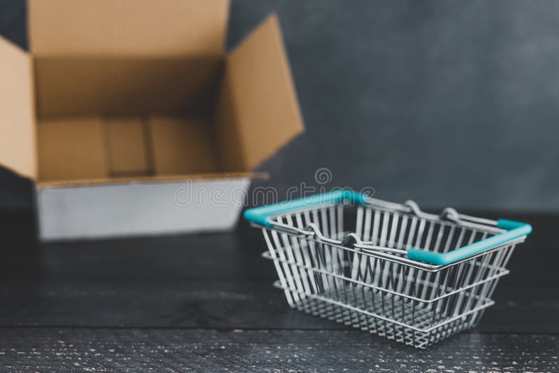 Online Shopping Empty Parcel and Shopping Basket Ready To Use Stock ...