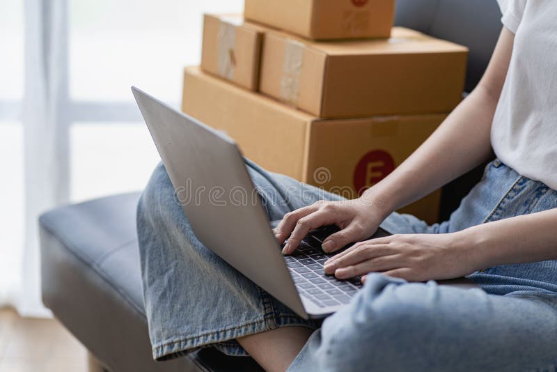 Online Store, Small Business Owner, Box Operator, E-commerce, Stock ...