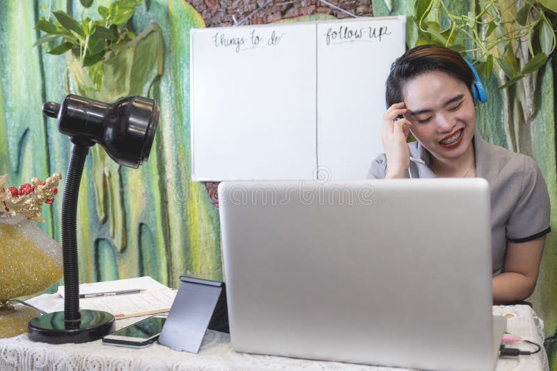 Filipina Computer Stock Photos - Free & Royalty-Free Stock Photos from ...