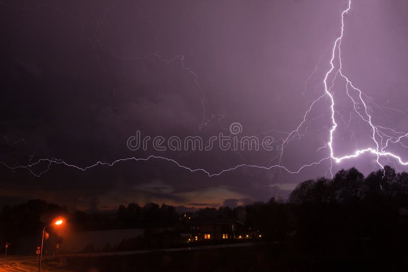 Bliksemflits stock afbeelding. Image of flits, licht, explosie - 3460625