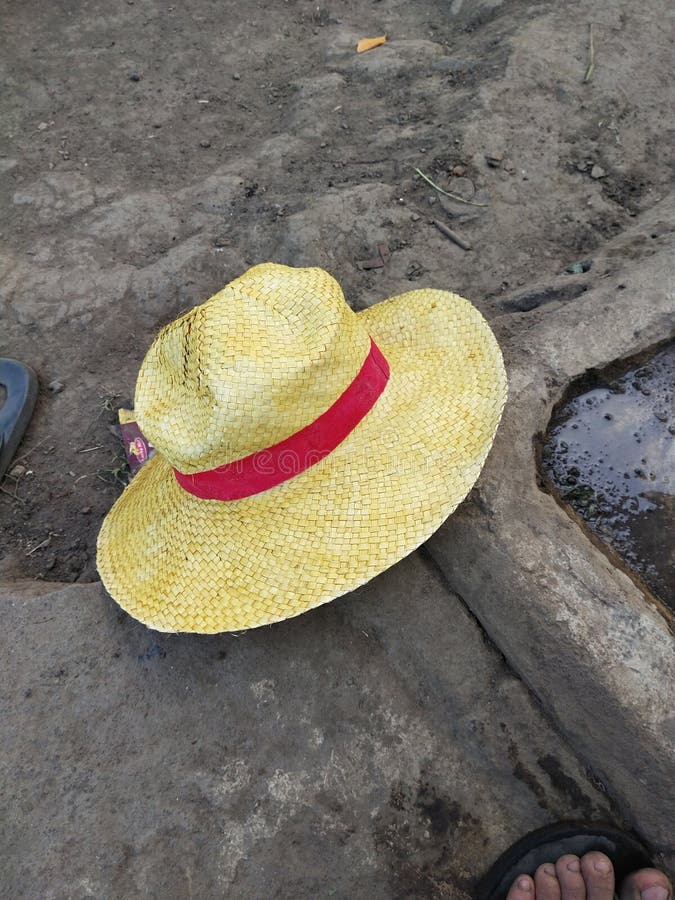 Op diy straw hat stock photo. Image of straw, onepiece - 271651180