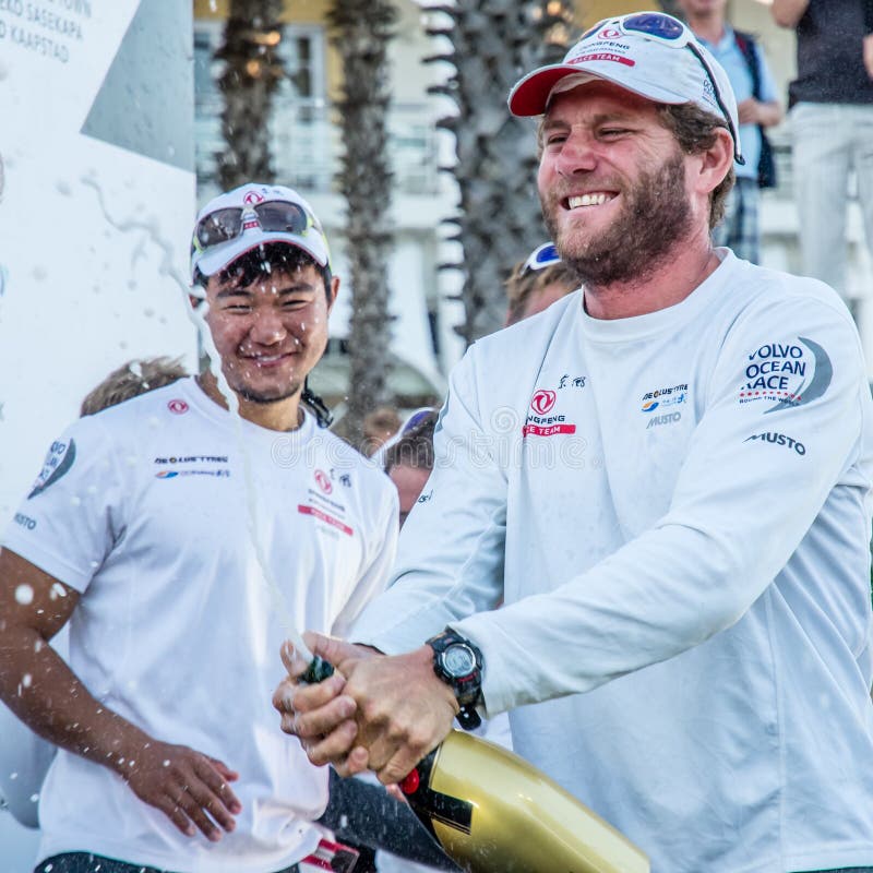 Op het podium redactionele stock foto. Image of november - 46512668