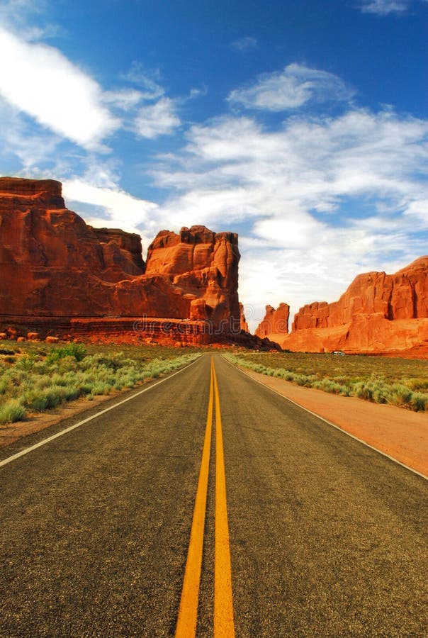 139,450 American Road Stock Photos - Free & Royalty-Free Stock Photos ...