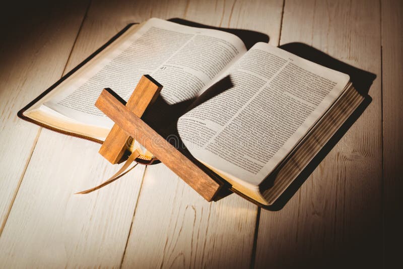 Open Bible and Wooden Cross Stock Image - Image of pages, prayer: 51085923