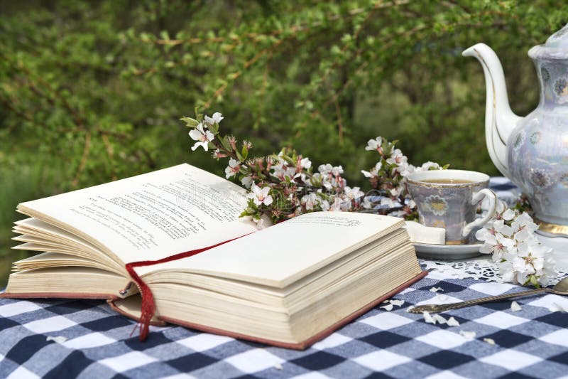 Open Book and Old Tea Set on the Table Stock Photo - Image of faience ...