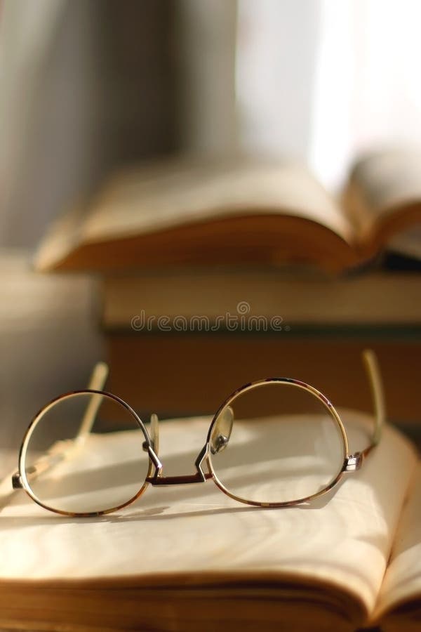 Open Book and Reading Glasses Stock Photo - Image of focus, open: 244262734