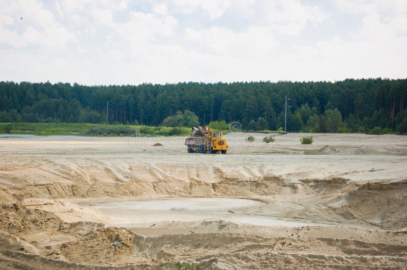 Open cast mine pit. stock image. Image of earth, quarry - 31727539