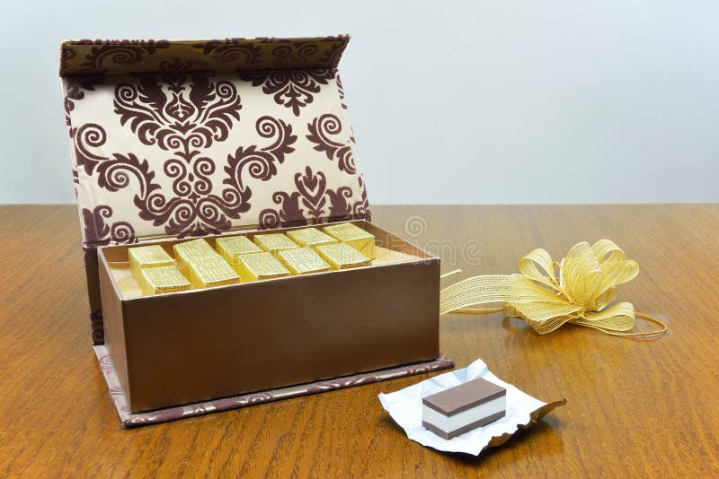 Chocolate Box Design Stock Photos - Download 4,512 Royalty Free Photos