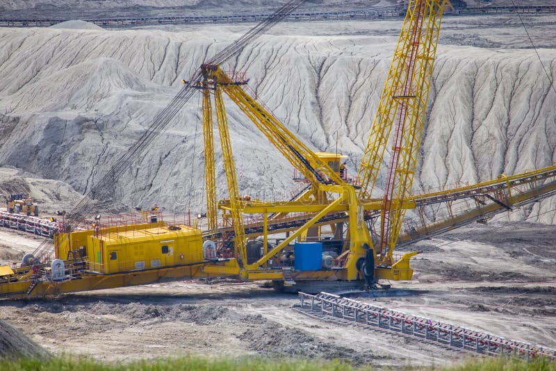 Open pit coal mine stock photo. Image of dirty, mining - 28774368