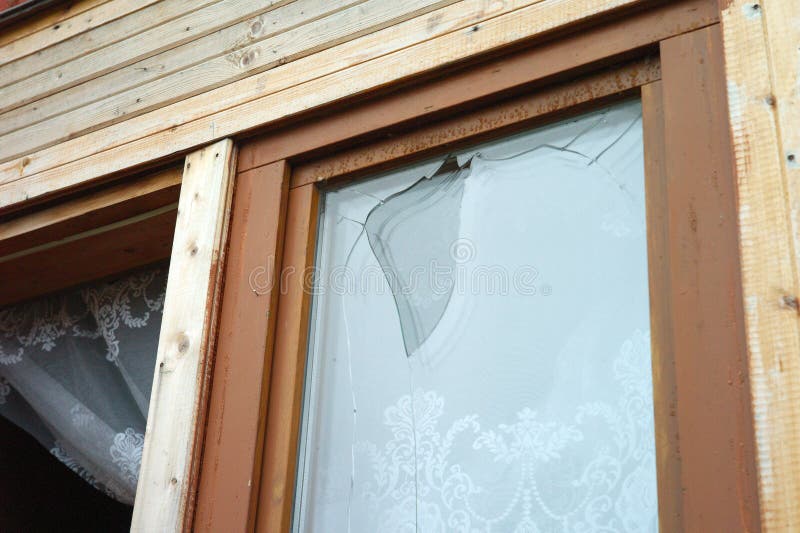 Old House with Smashed Window Stock Image - Image of bright, overgrown ...