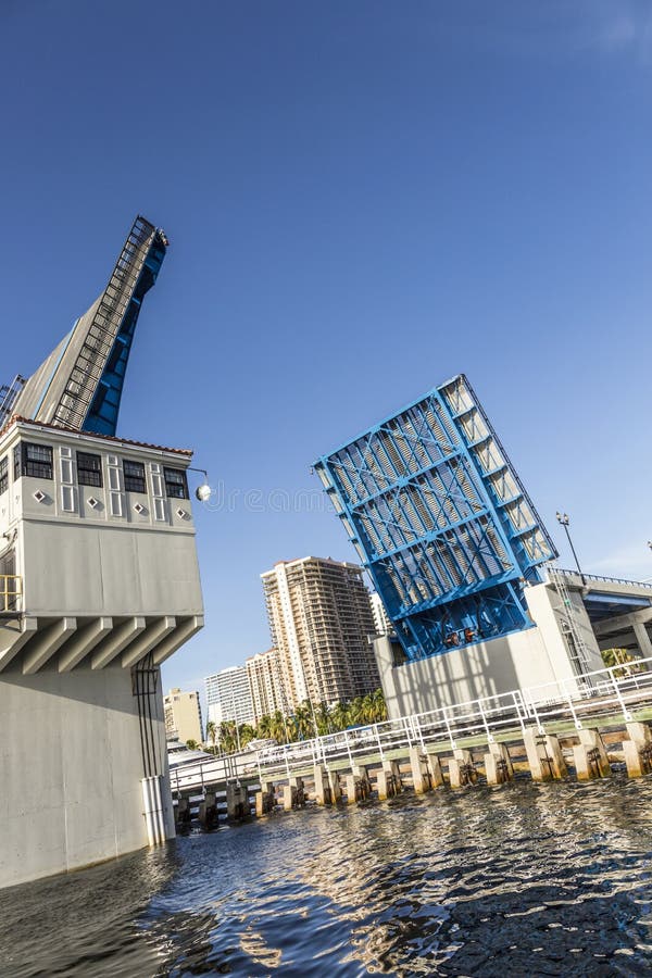 Open Drawbridge in Fort Lauderdale Stock Photo - Image of apartment ...