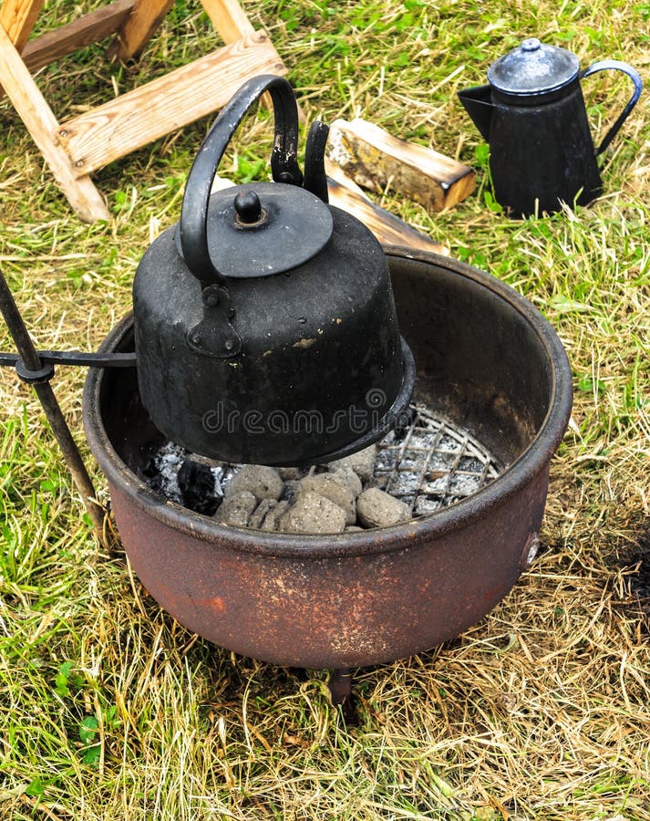 Fire Ancient Cooking Stock Images - Download 1,502 Royalty Free Photos