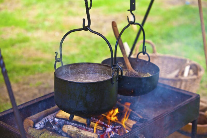 Open fire cooking. stock image. Image of hanging, dinner - 33165961