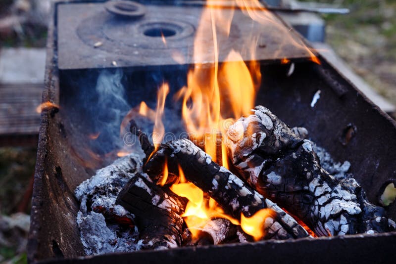 Open Fire in the Grill, Smoldering Firewood Stock Photo - Image of ...