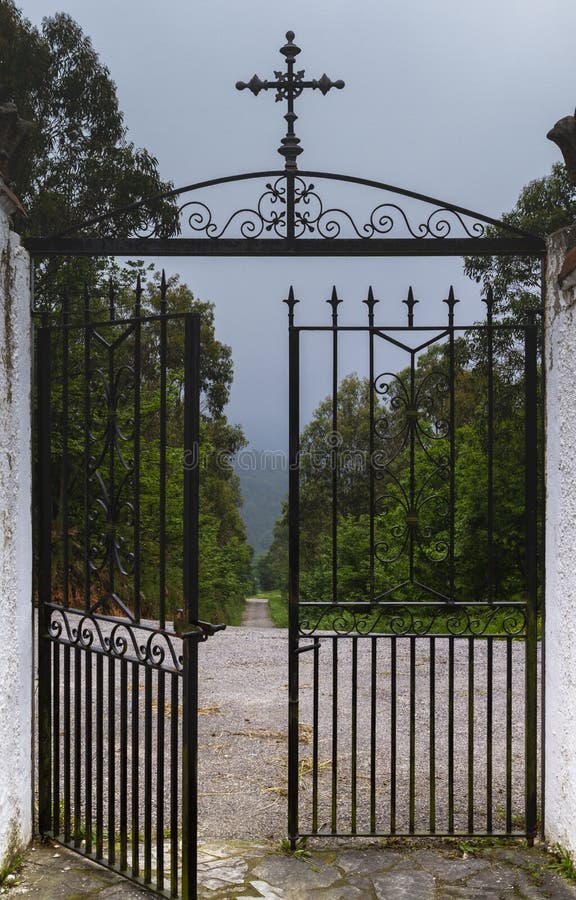 Open Gate Leading To Path in Forest Stock Photo - Image of exit, grass ...