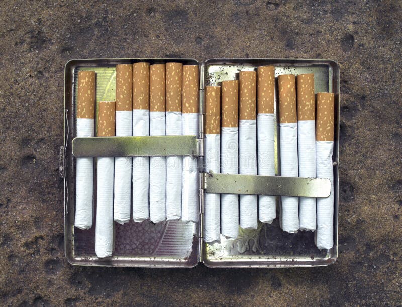 Open metal cigarette case stock image. Image of nicotine - 54955009