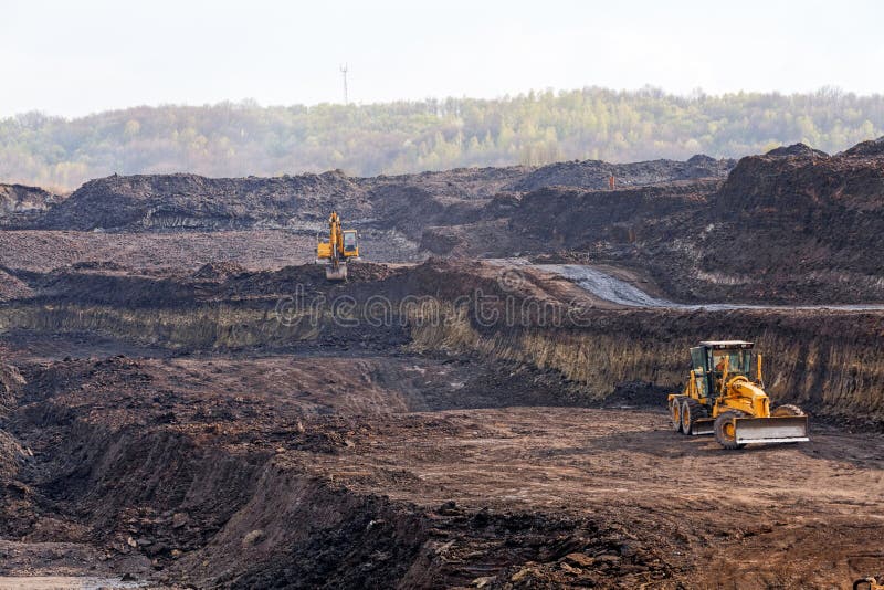 Open mining pit stock photo. Image of environmental, heavy - 41952904