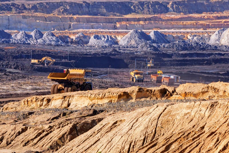 Open pit mine stock photo. Image of power, distribution - 31576456