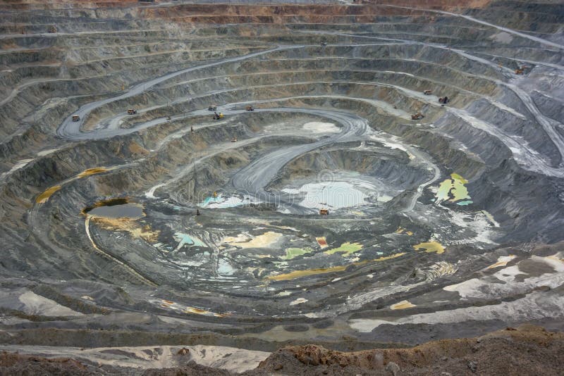 Open Pit Mining stock afbeelding. Image of nikkel, open - 35704431